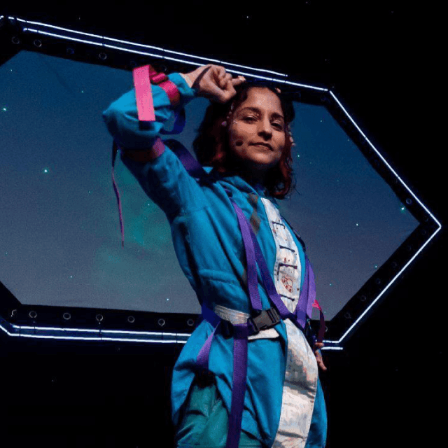 Niña Alien - Teatro Mori Bellavista